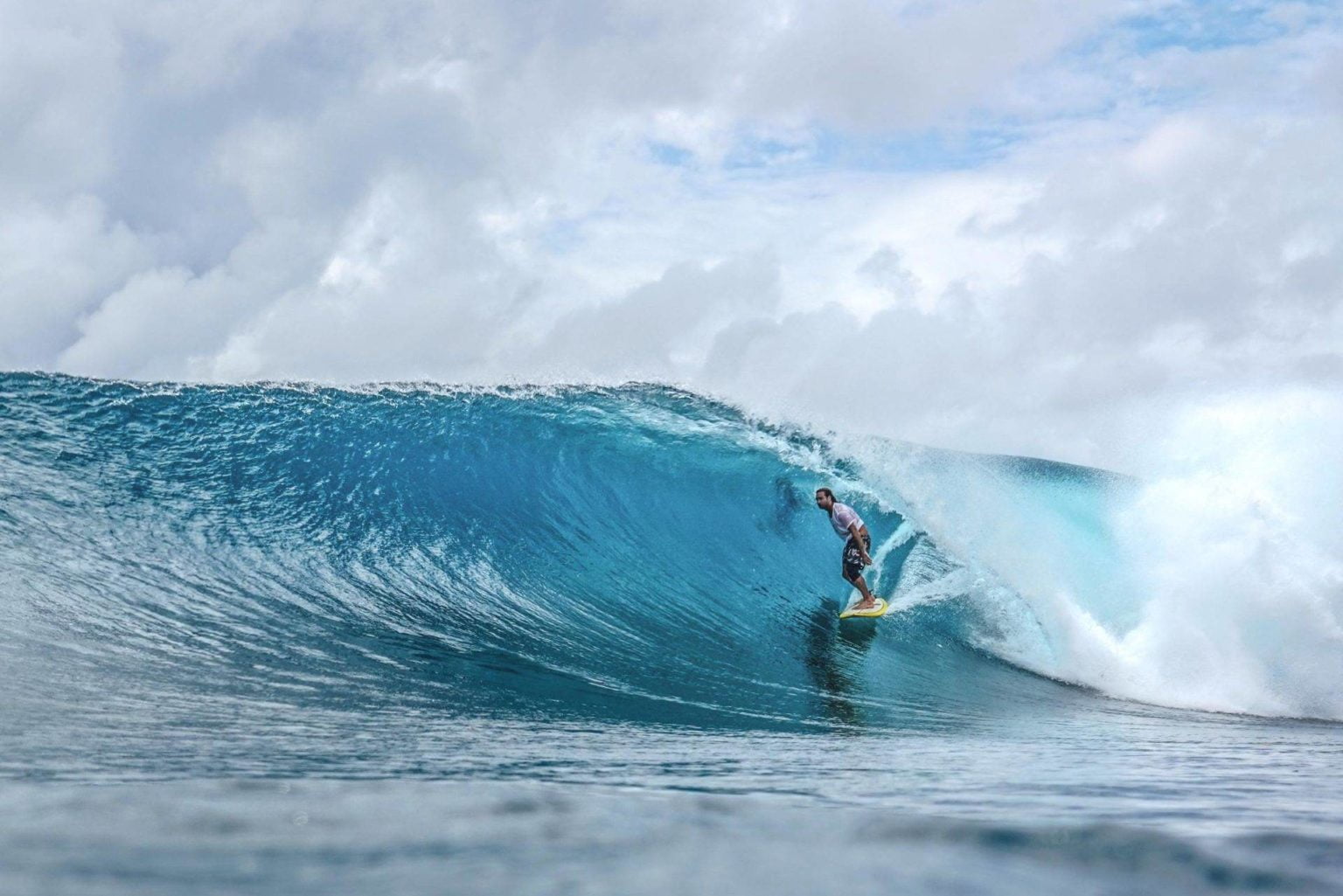 Mentawais Surf Guide -Where to Stay? When to go? What to pack?